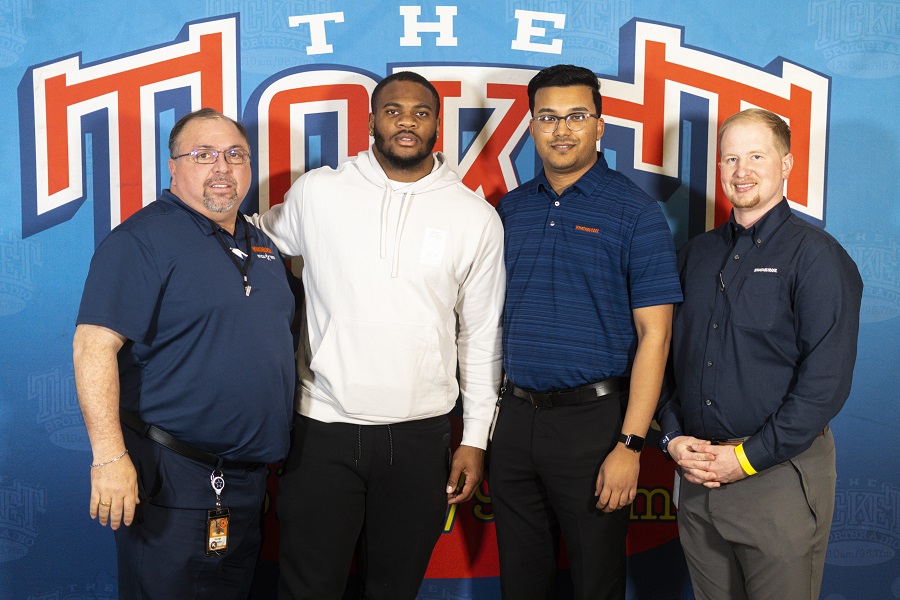 Ticketstock: Micah Parsons Meet & Greet Photos